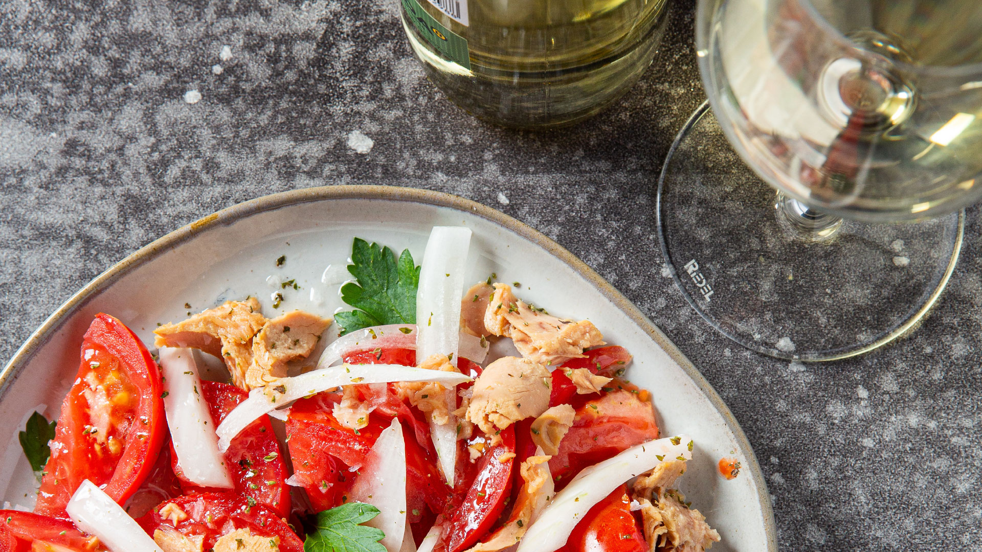 Tuna Conserva & Tomato Salad - Ribera y Rueda